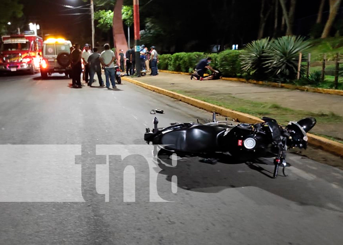 Hombre muere al sufrir accidente de tránsito en Managua | TN8.tv Hombre muere al sufrir accidente de tránsito en Managua | TN8.tv