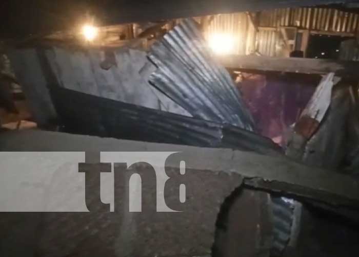 Colapsa muro perimetral y afecta parcialmente una vivienda en Matagalpa ... Colapsa muro perimetral y afecta parcialmente una vivienda en Matagalpa ...